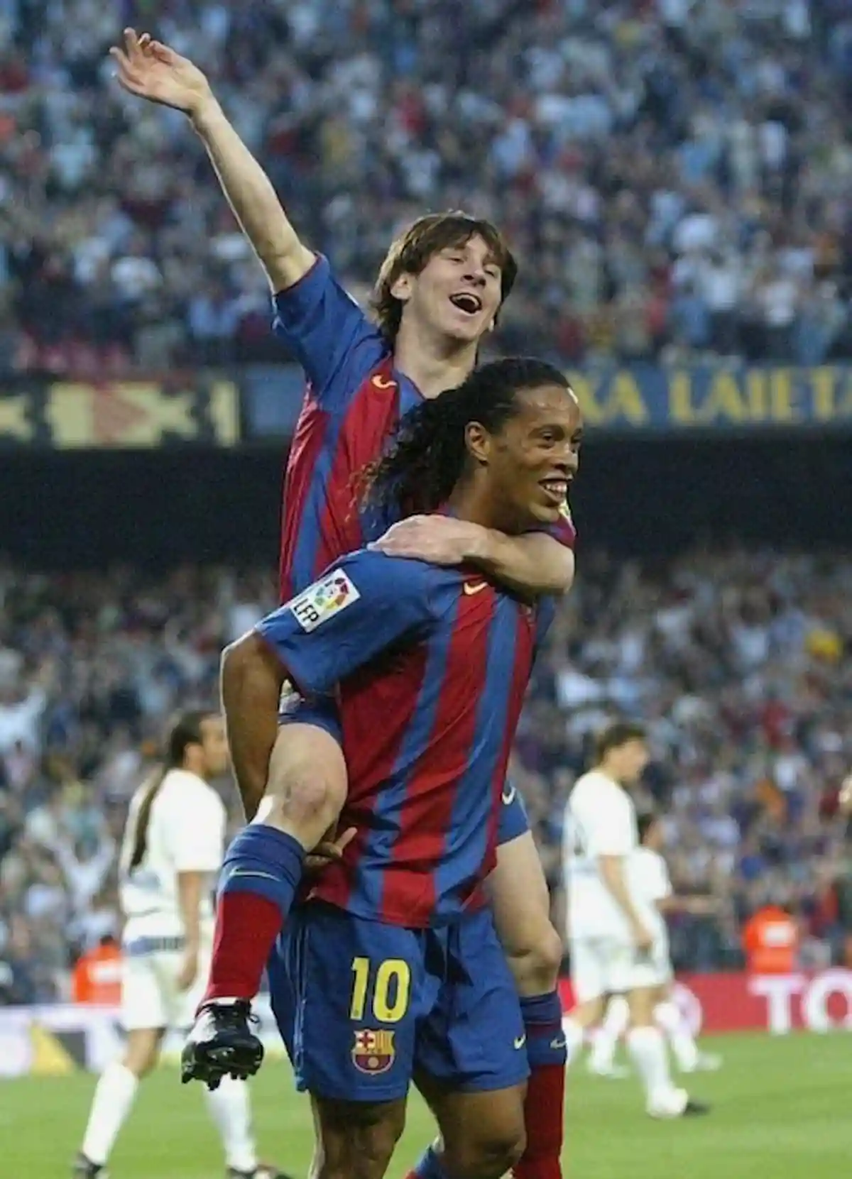Barcelona Jersey 2004/05 | Goalkits.net